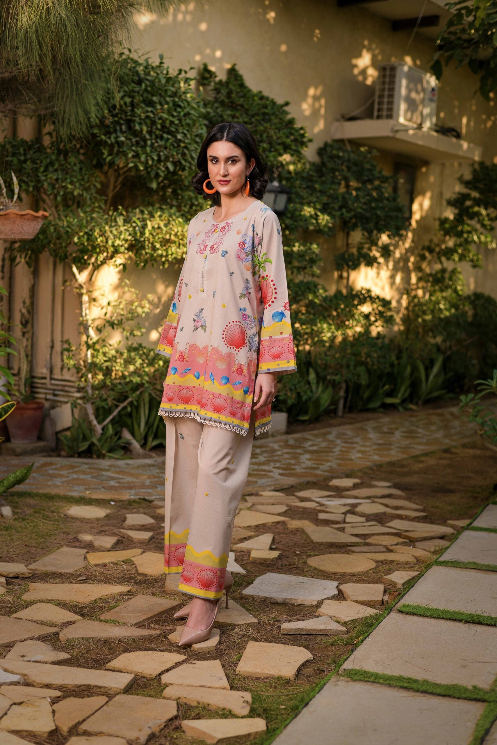 Saphron - DPV5 - 09 Two Piece Lawn – String & Thread